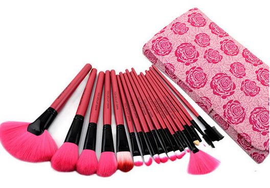 Professional 18 Piece Pink Rose Cosmetic Brush Set on Luulla